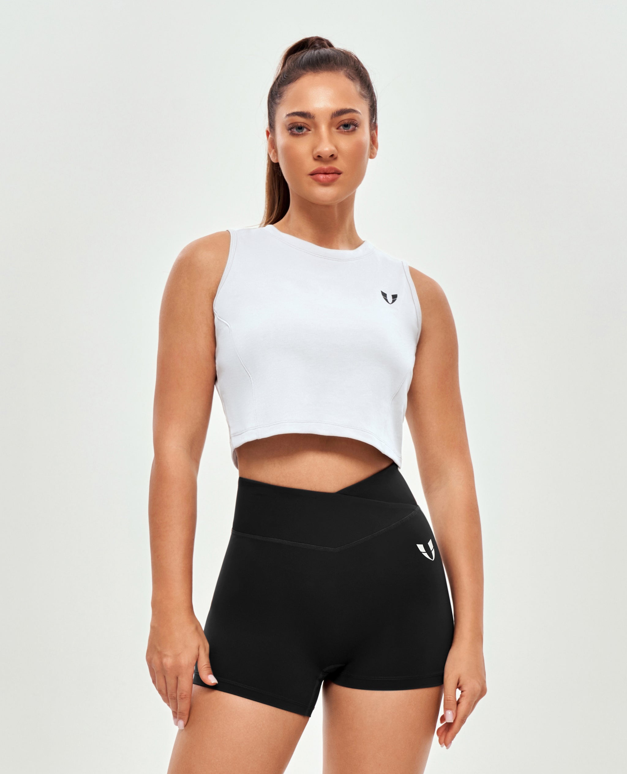 Athletic Crop Top White | FIRM ABS
